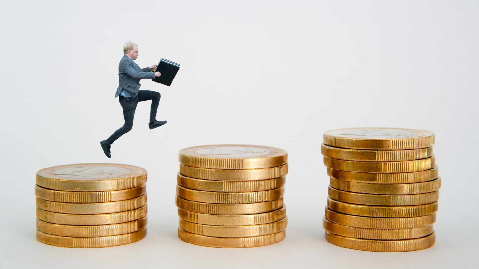 Gold price surges to another record high. Why ASX gold stocks could be next