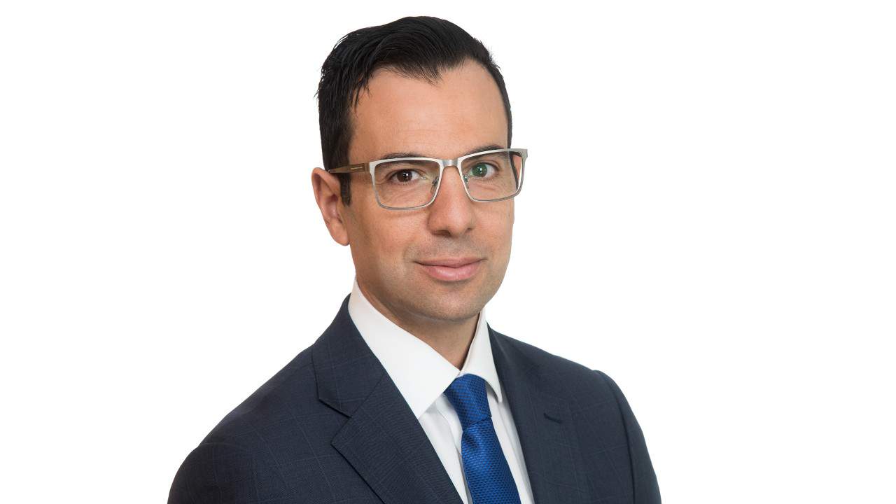 Two ASX sectors to buy right now (and two to avoid like the plague): fundie