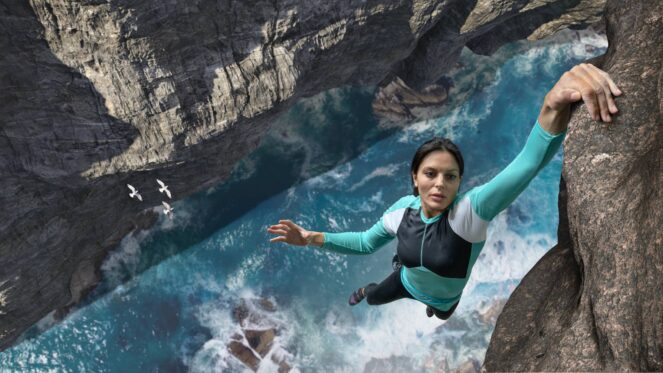 Ouch! The ASX 200 is falling off a cliff today, here's why
